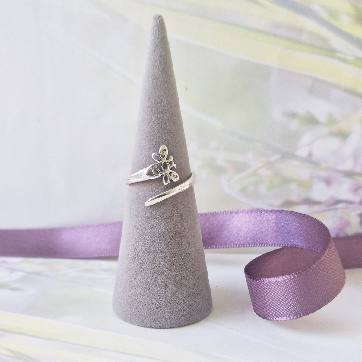 Celtic Bee Wrap Ring – Little Thistle Gift Shop